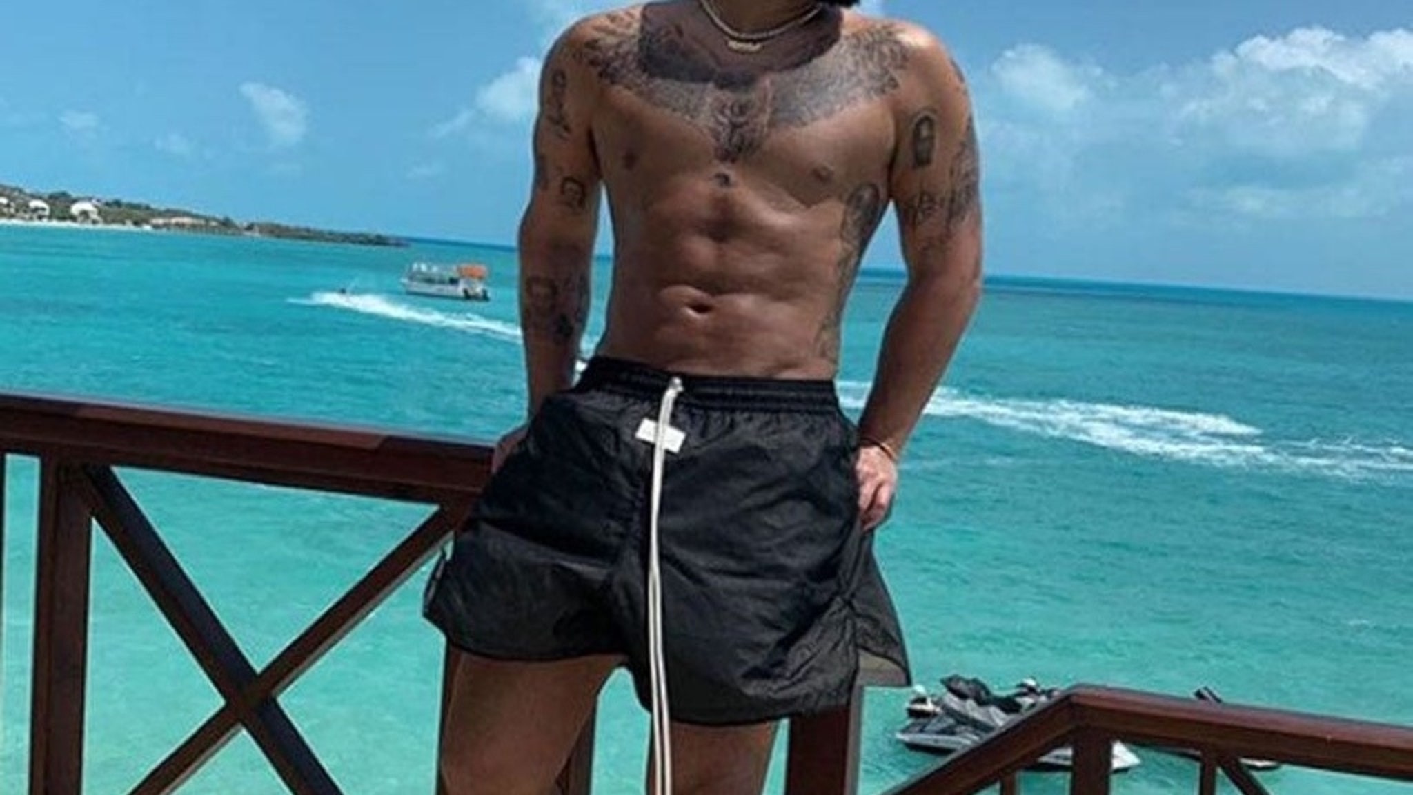 Famous Rappers Hot Shots -- Guess Who!