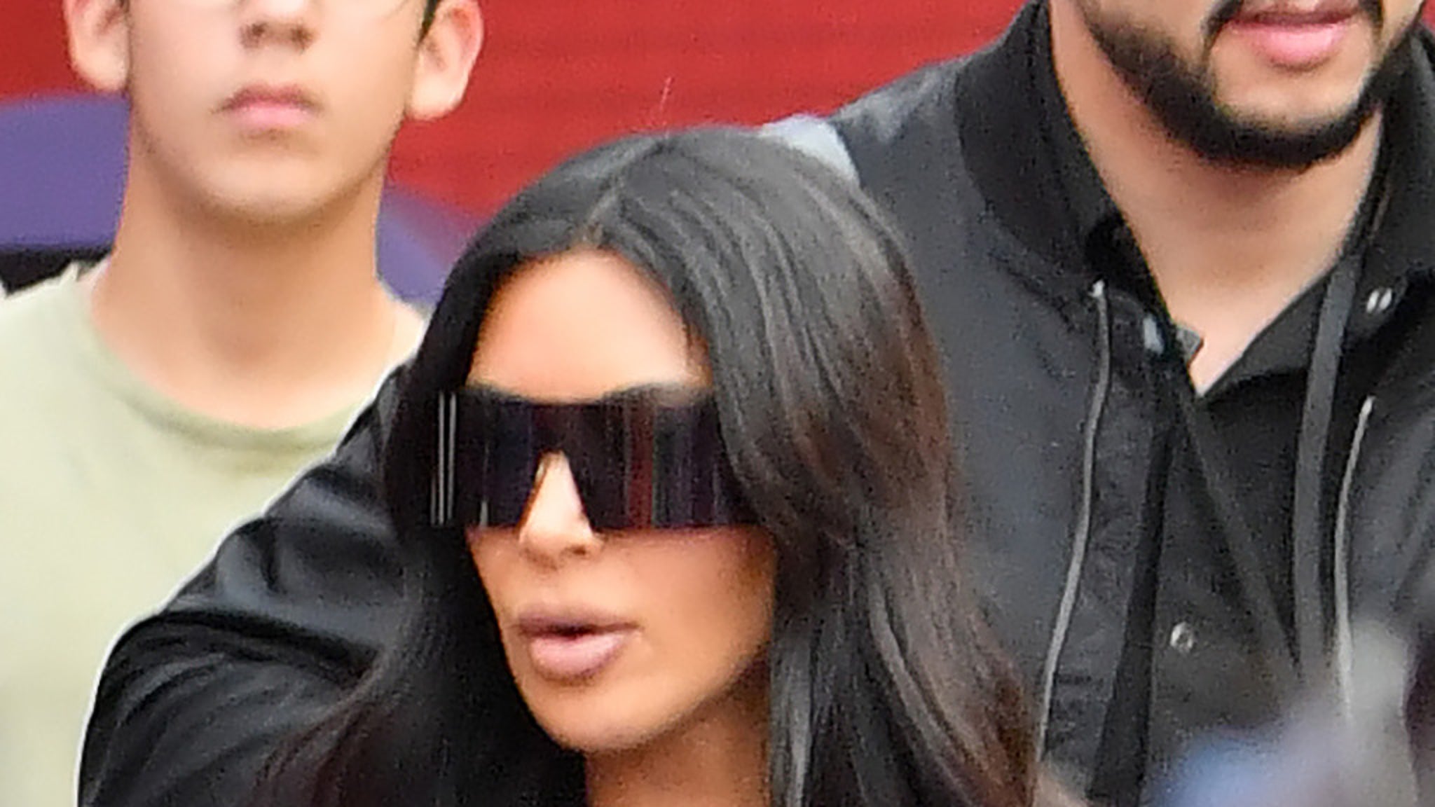 Kim Kardashian & Kids at Universal Studios