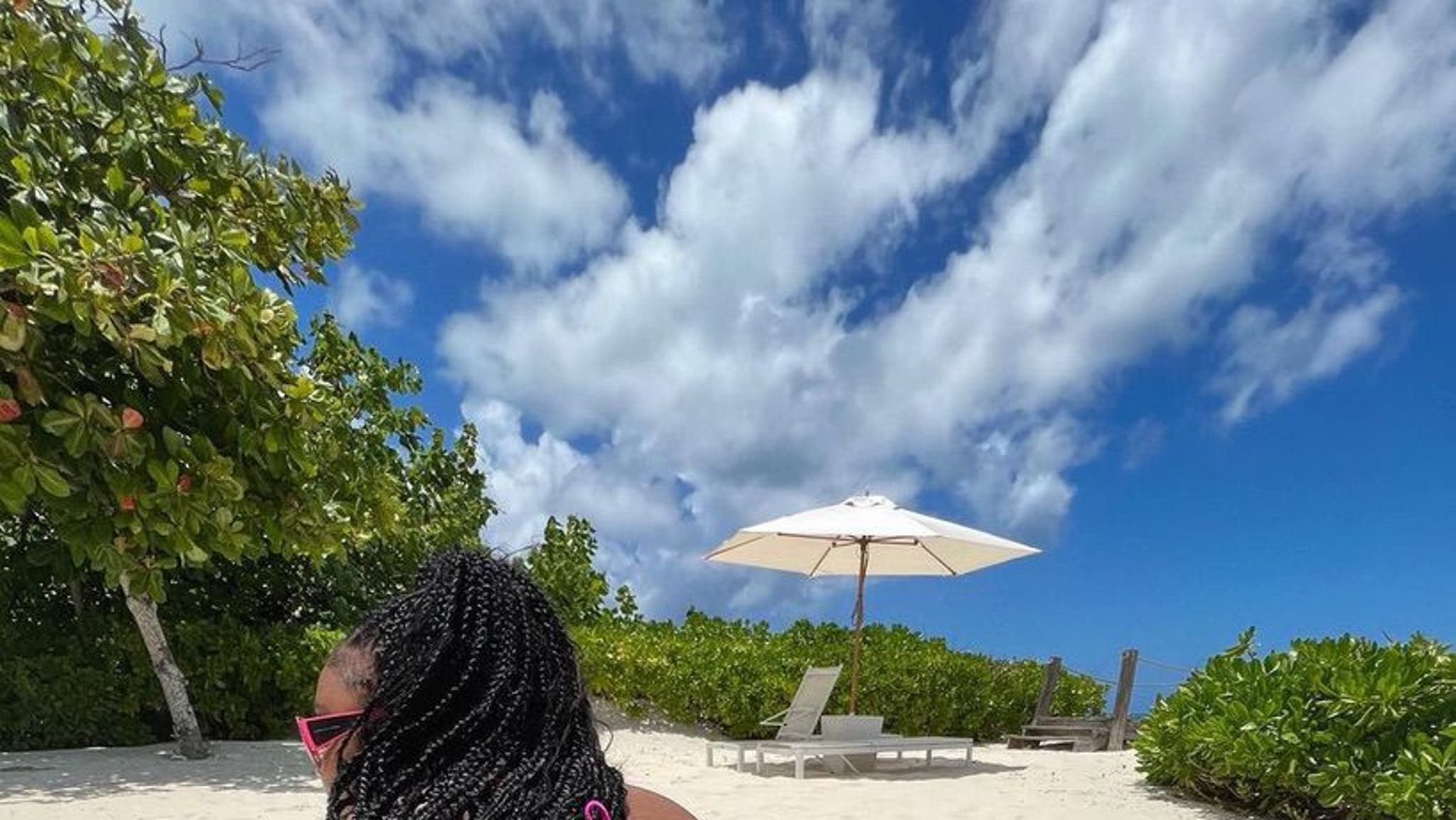 Lizzo's Beach Bum Vacay