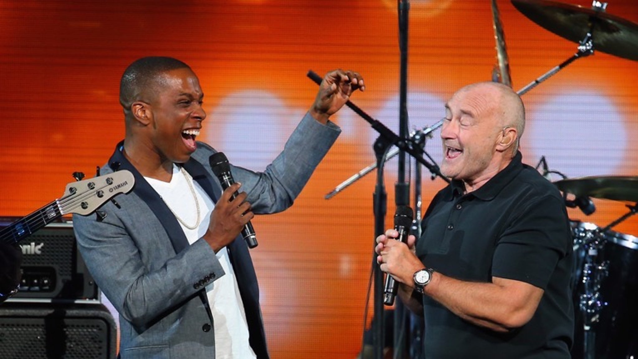 Phil Collins -- Performance Photos