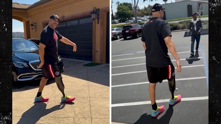 LaVar Ball Debuts New Prosthetic Leg I m Back Baby 
