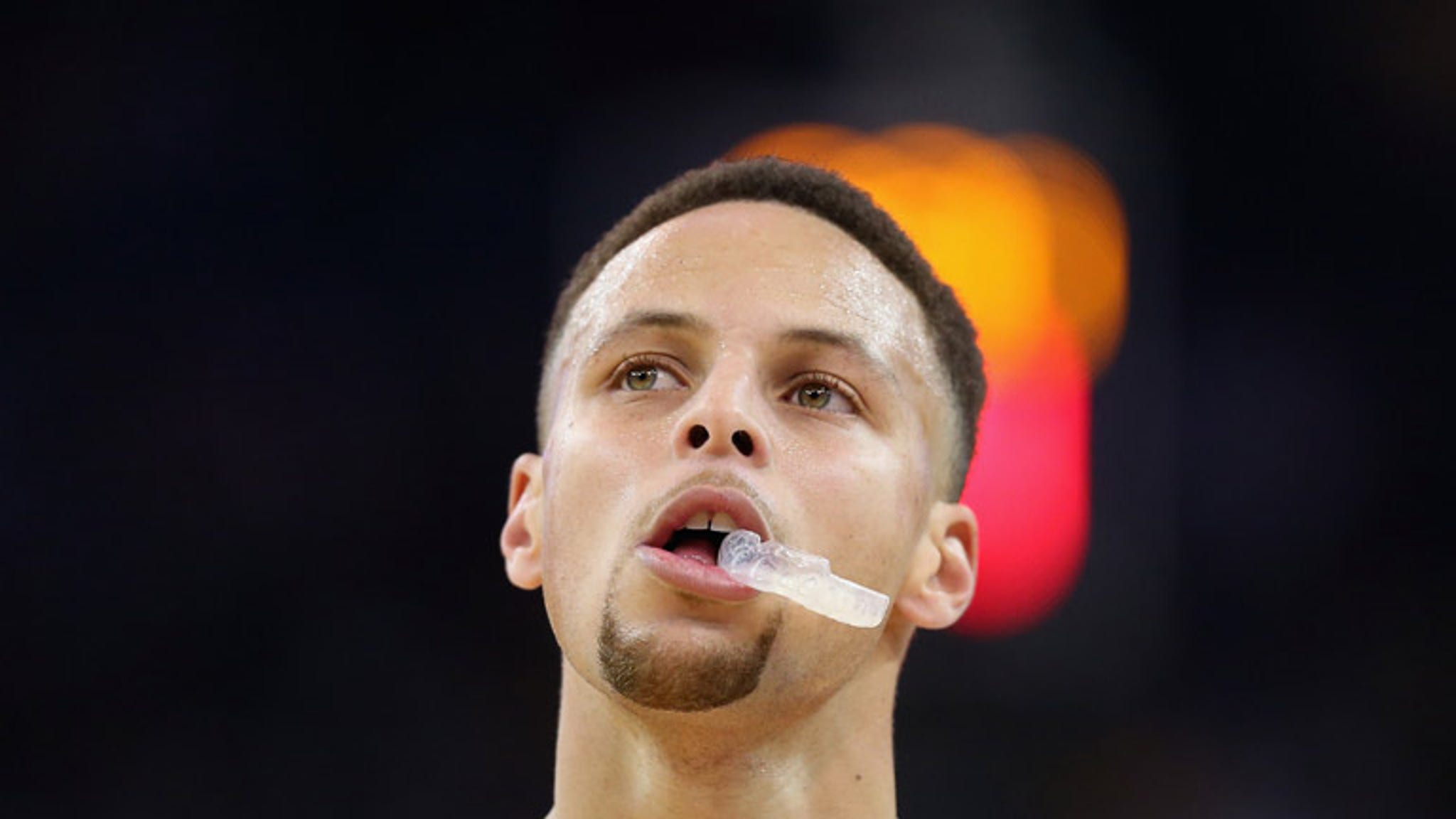 Steph Curry Can't Figure Out How To Use A Mouth Guard