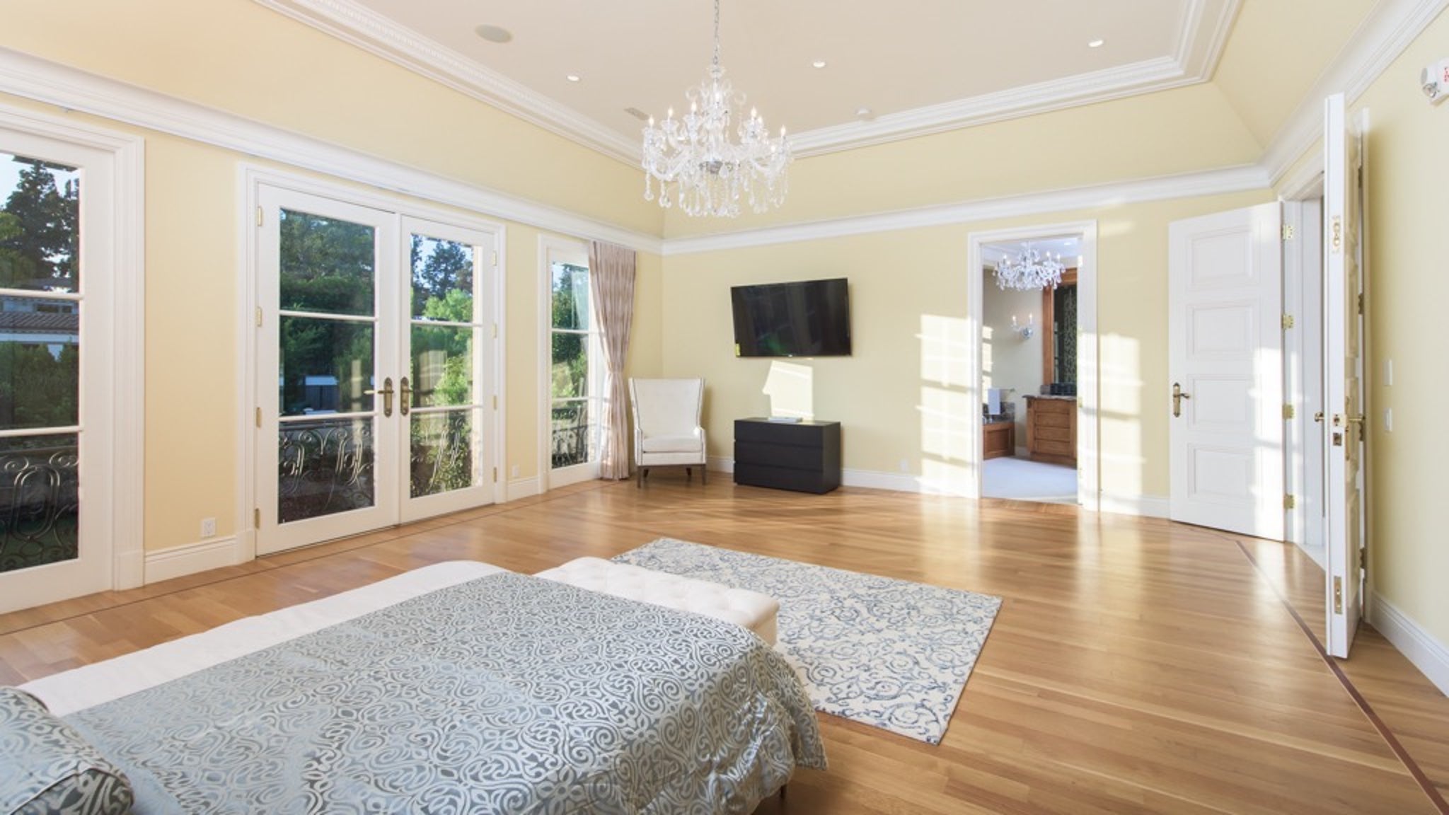 Inside Tekashi 6ix9ine's Music Video House