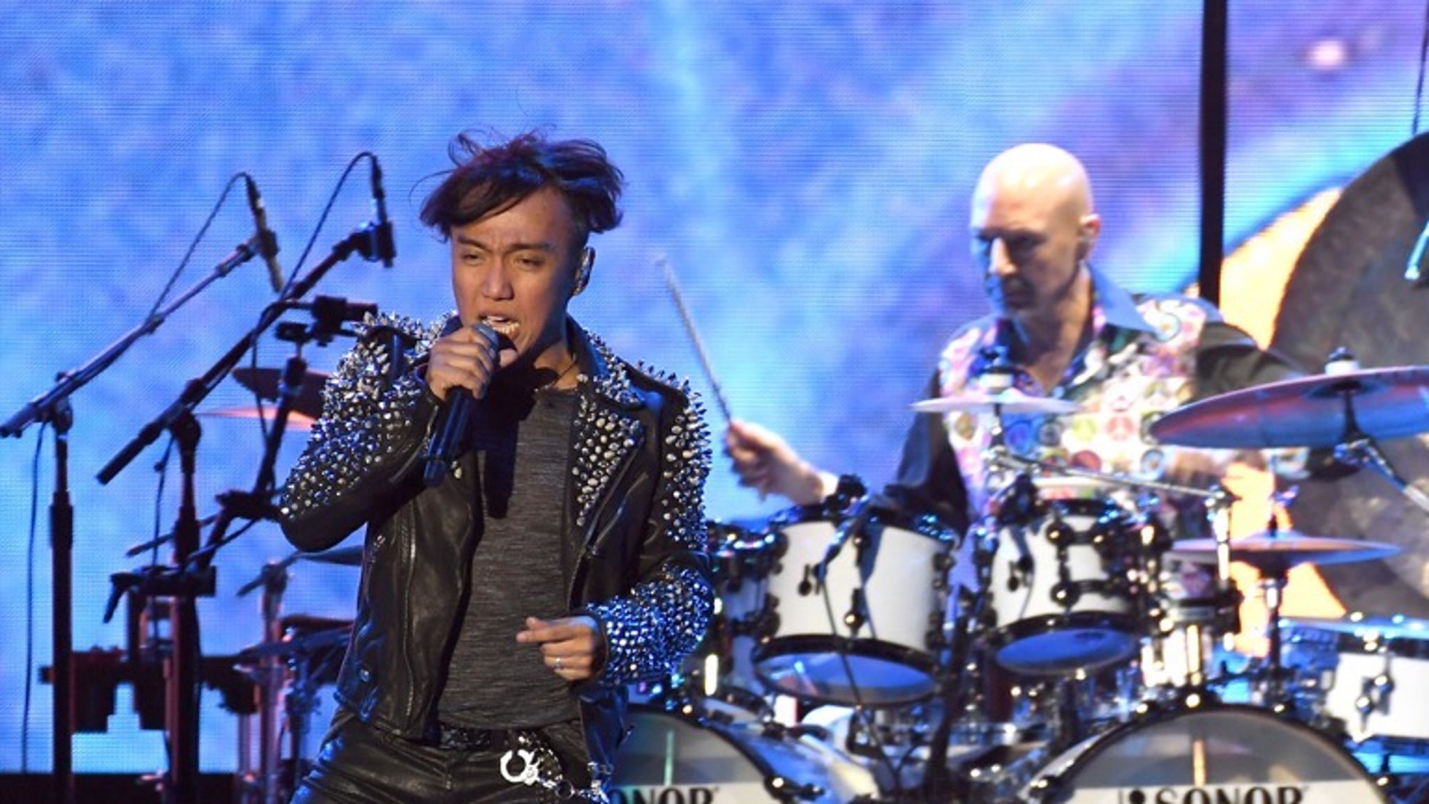 Journey's Performance Photos