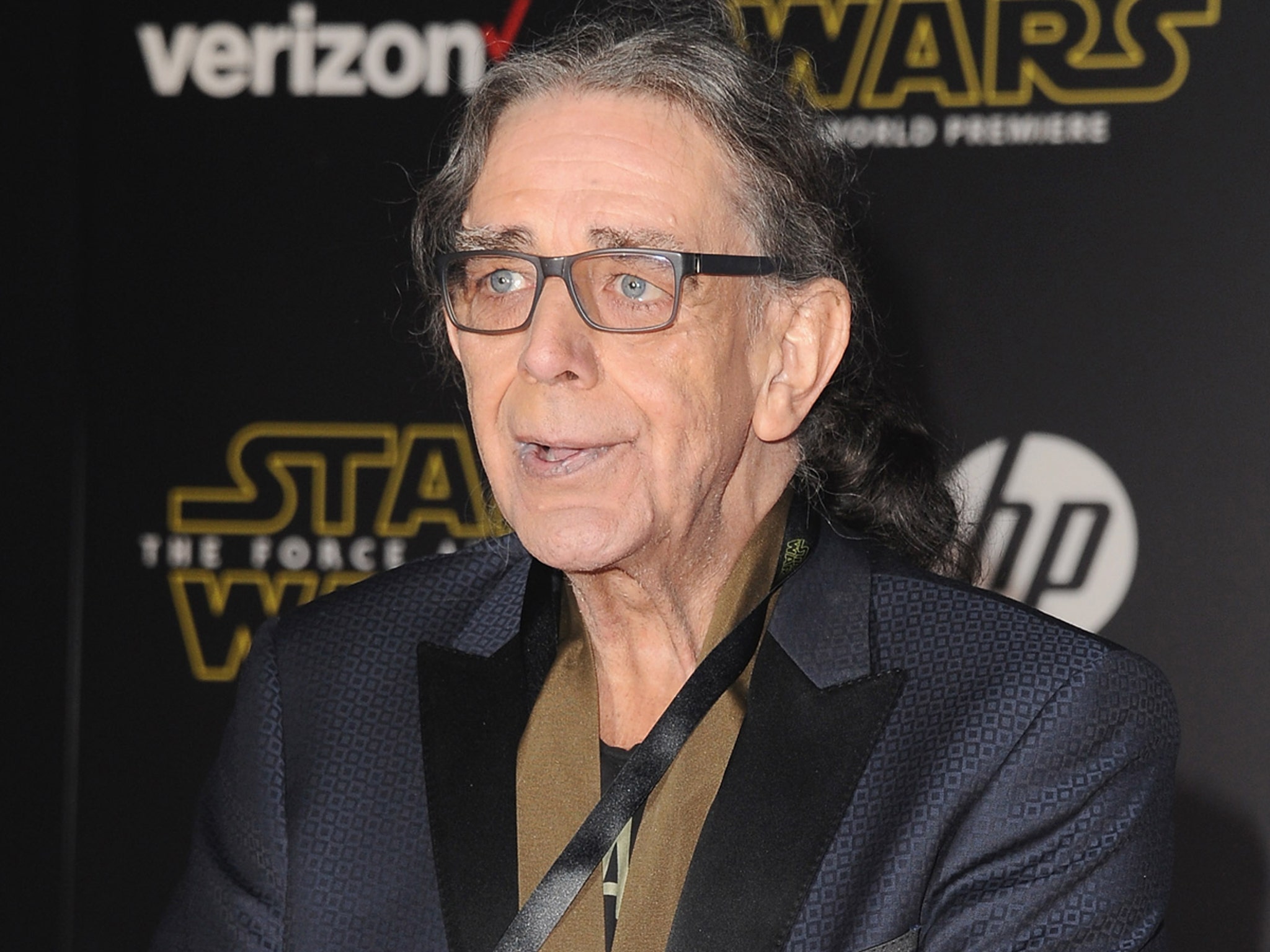 Chewbacca Star Wars Actor Peter Mayhew Who Played Chewbacca Dead At 74