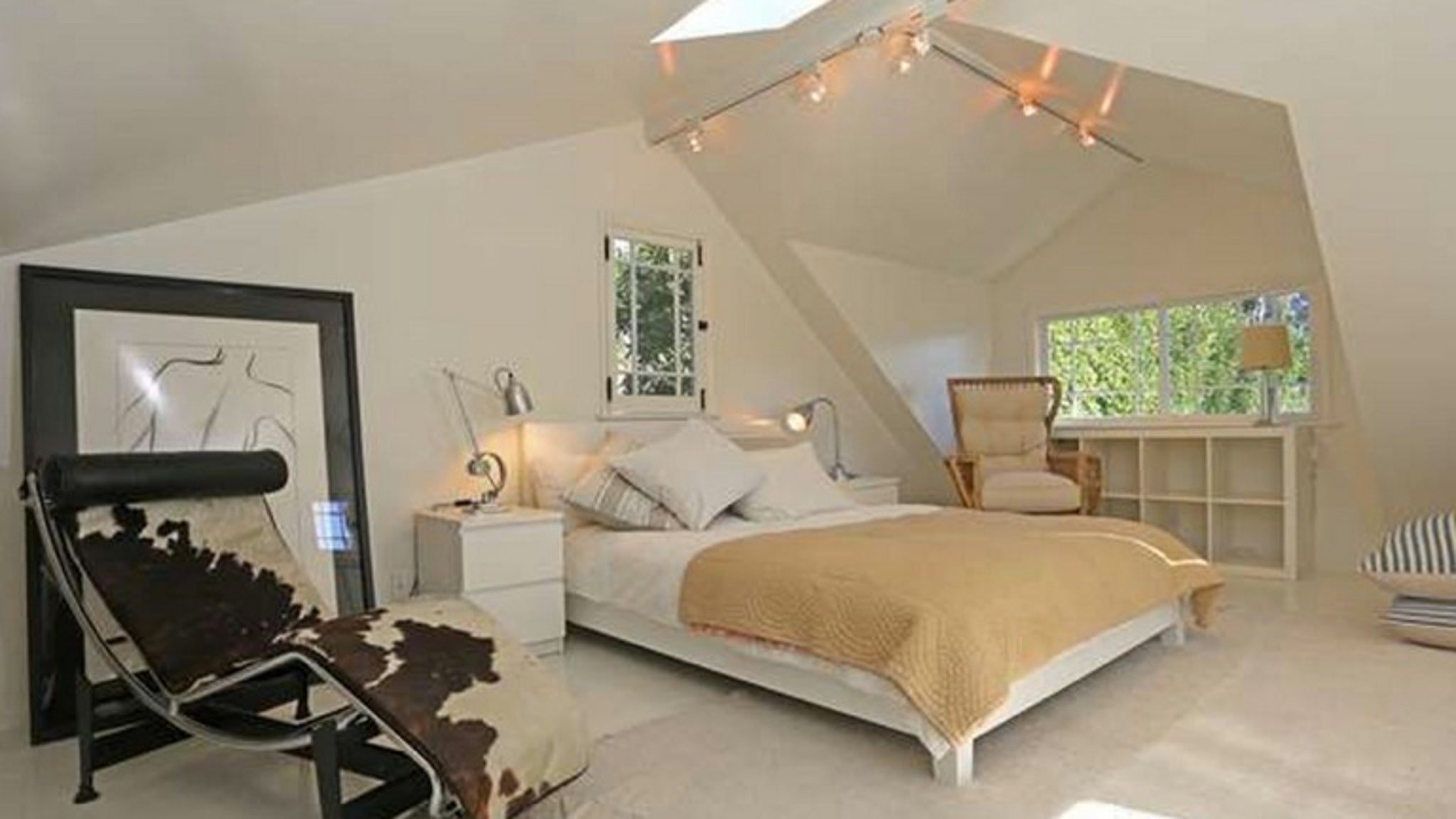 Lena Dunham's LA Home