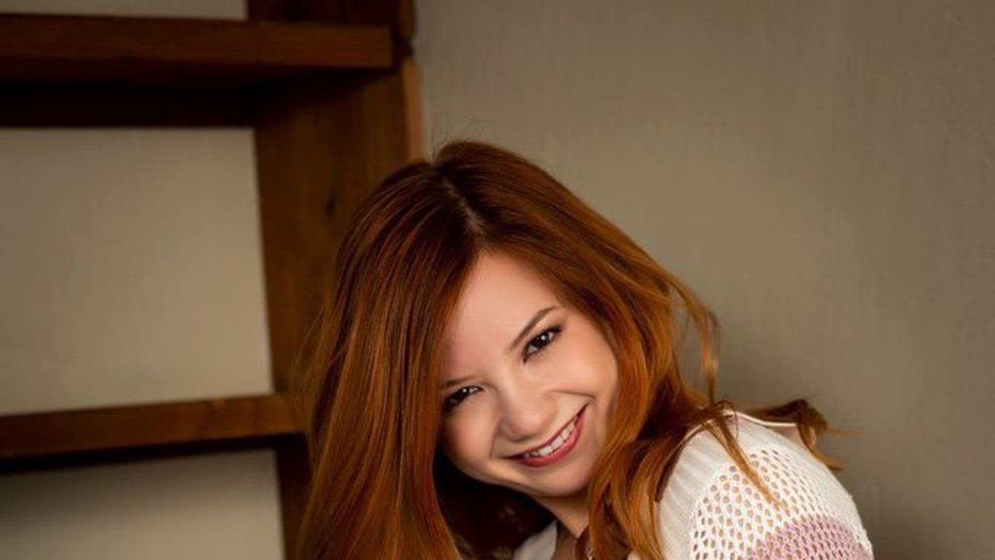 Alice Little Hot Shots