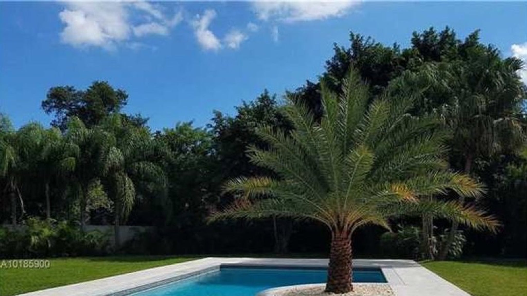 O.J. Simpson's Former Miami Home -- For Sale