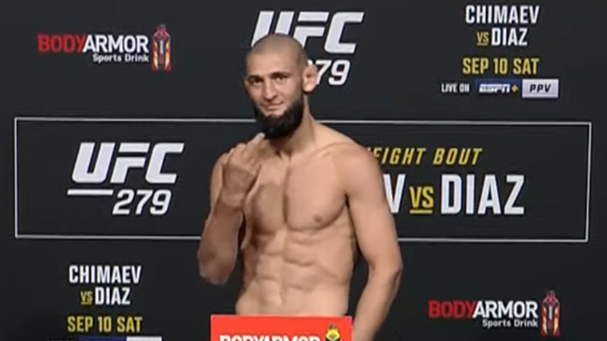 Khamzat Chimaev Misses Weight By 7 5 Lbs Now Fighting Kevin Holland