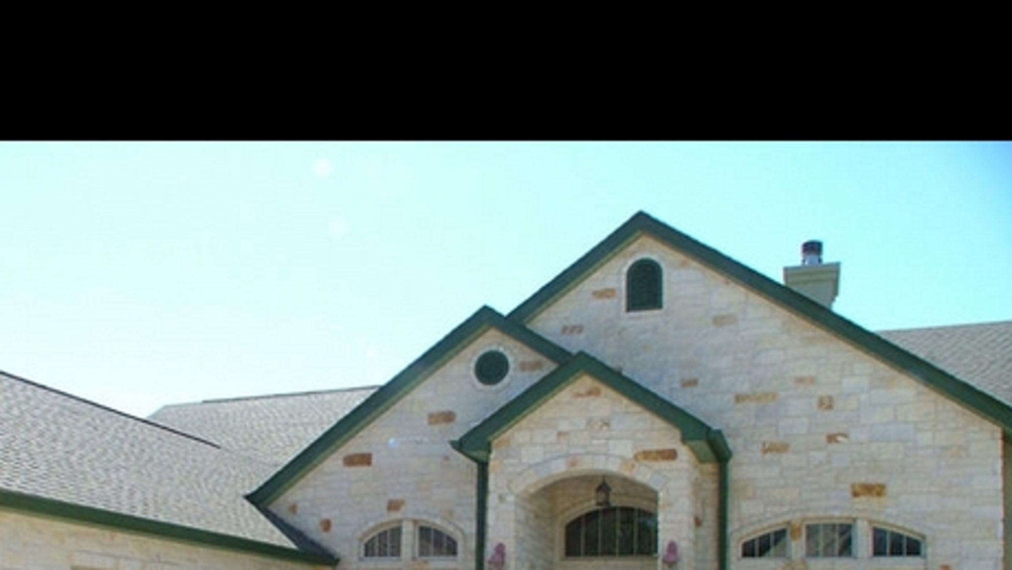 Jesse James' New Home in Austin, TX