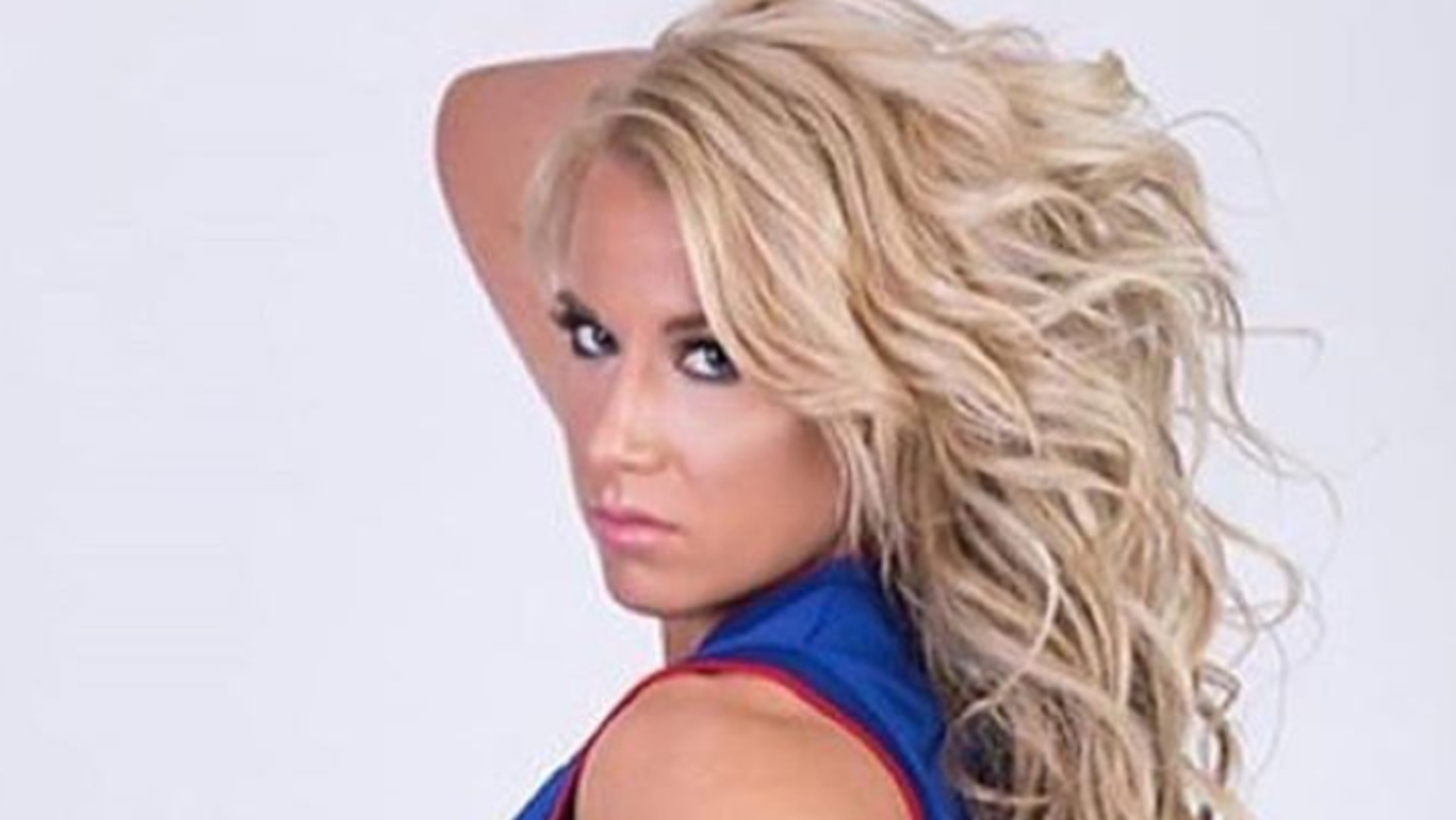Mackenzie Dern vs. Amanda Cooper's Hot Shots