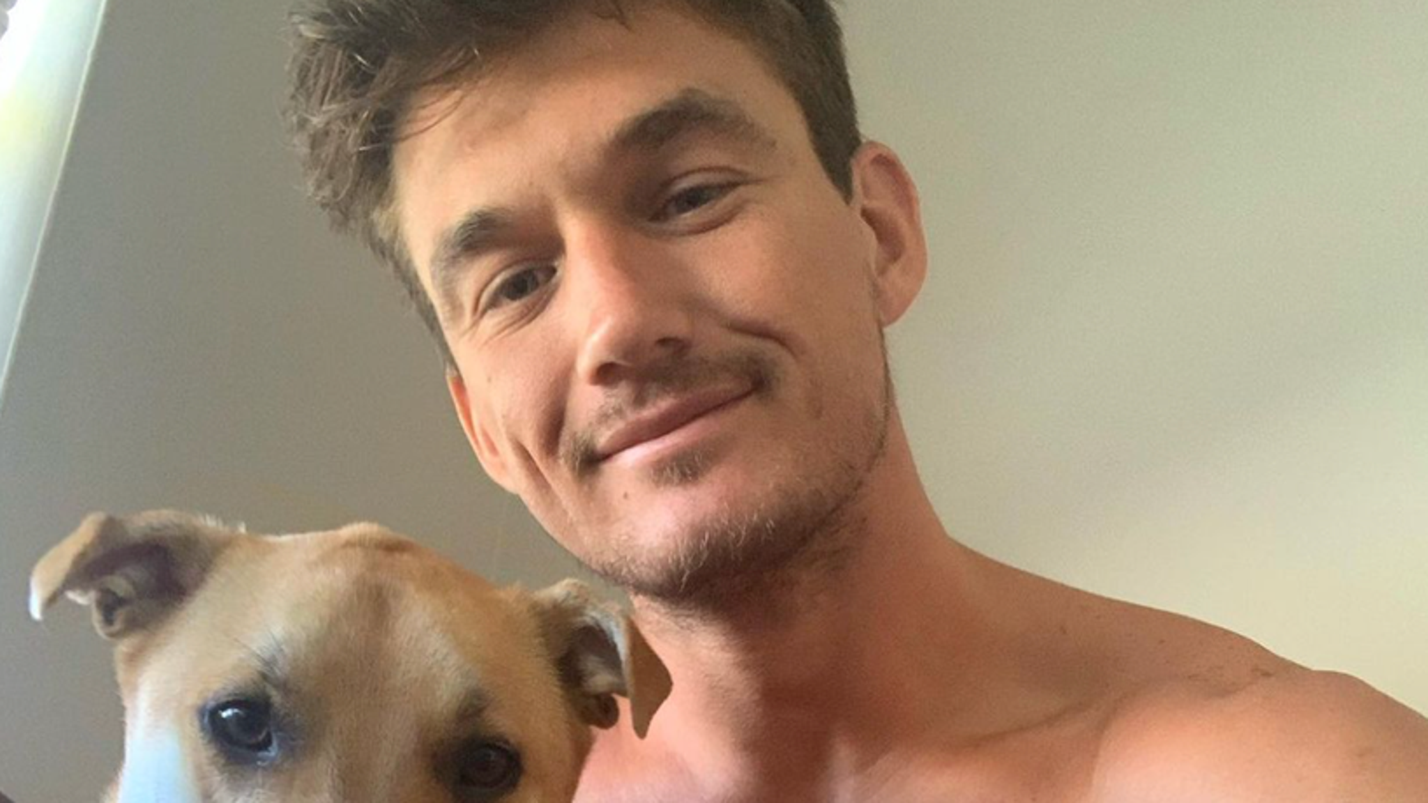 Tyler Cameron's Shirtless Shots