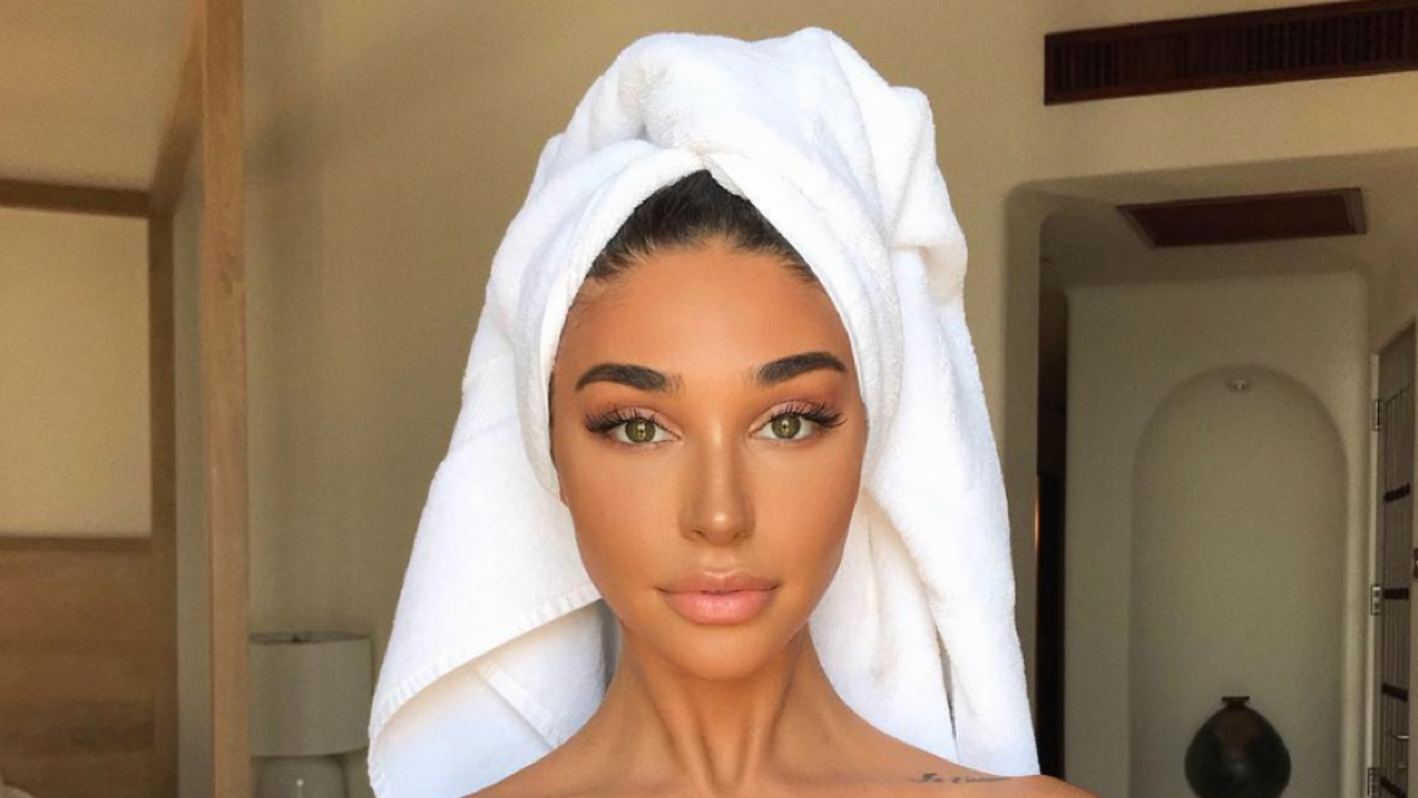 Chantel Jeffries Hot Shots