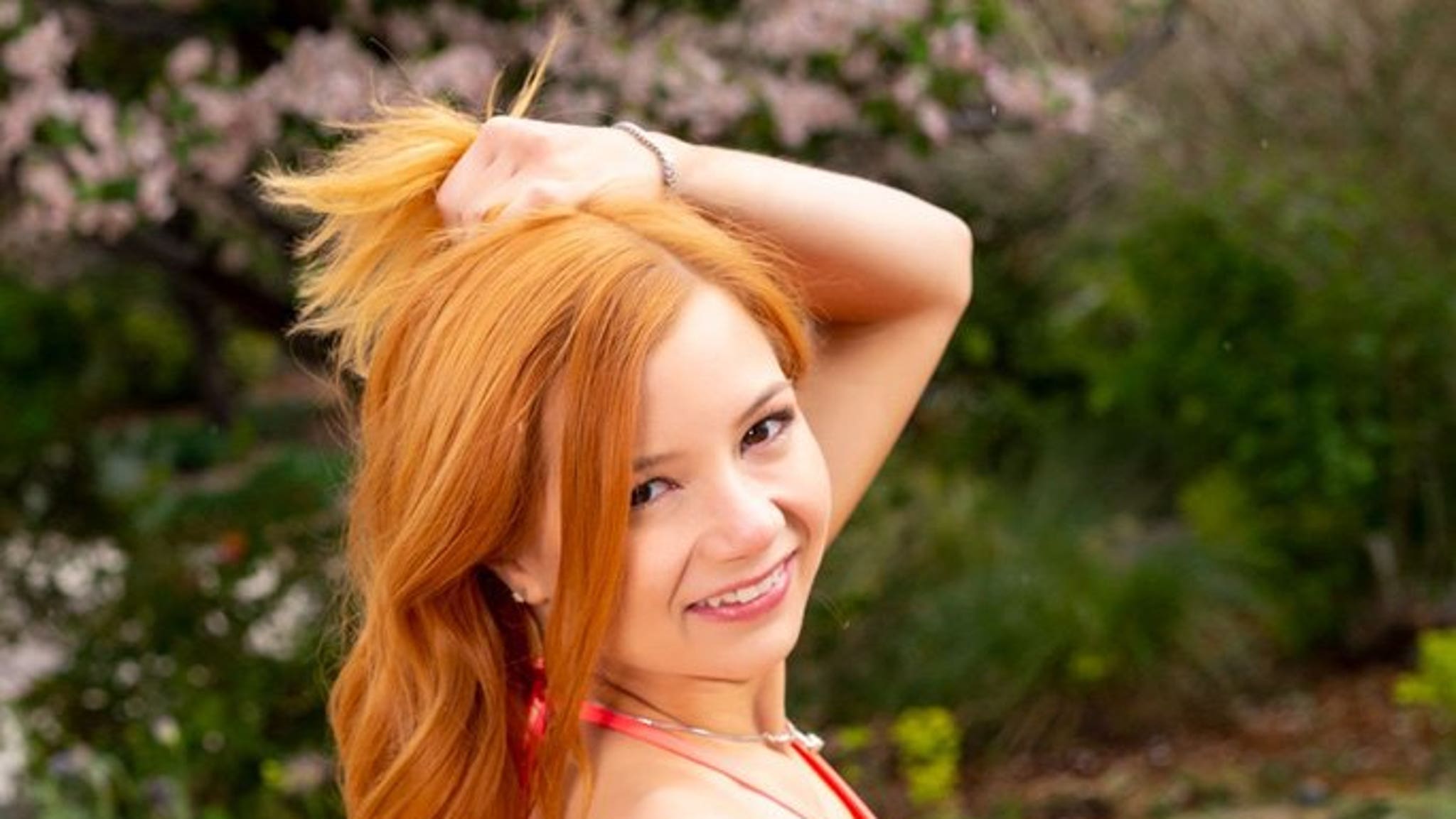 Alice Little Hot Shots