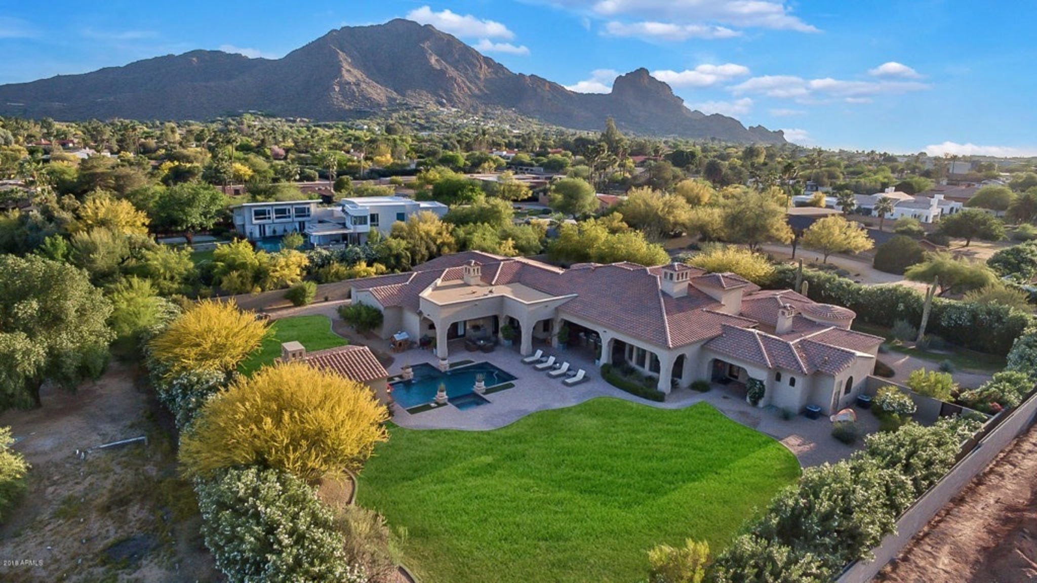 Carson Palmer Sells Arizona House