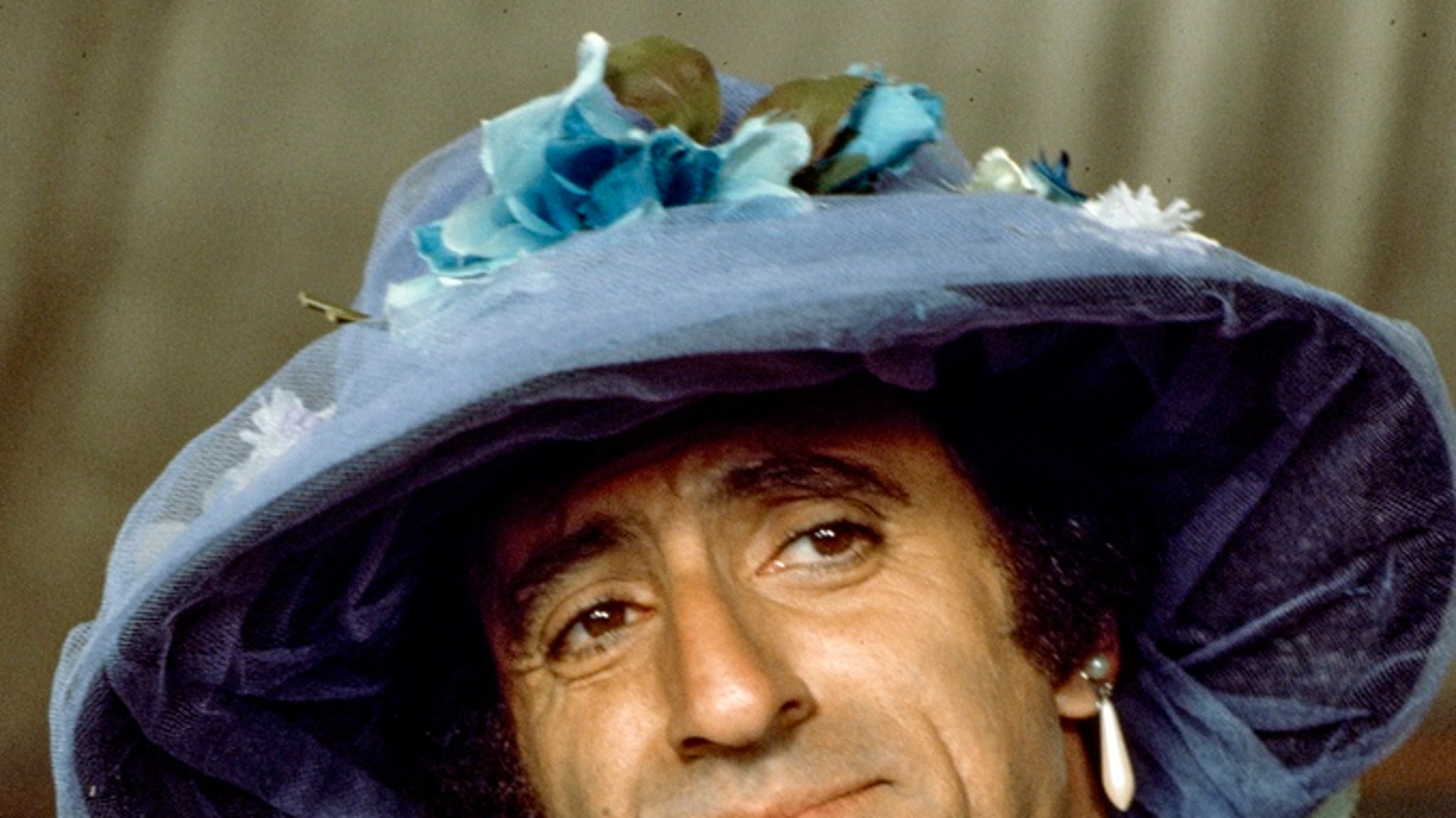 'M*A*S*H' Cast 'Memba Them?!