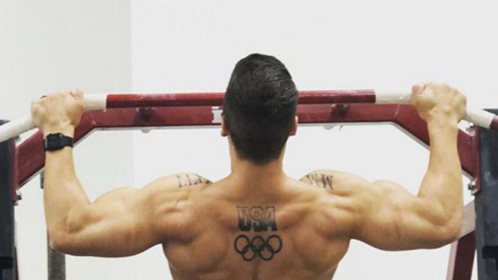 Baby Got Back ... Muscles -- Guess Who!