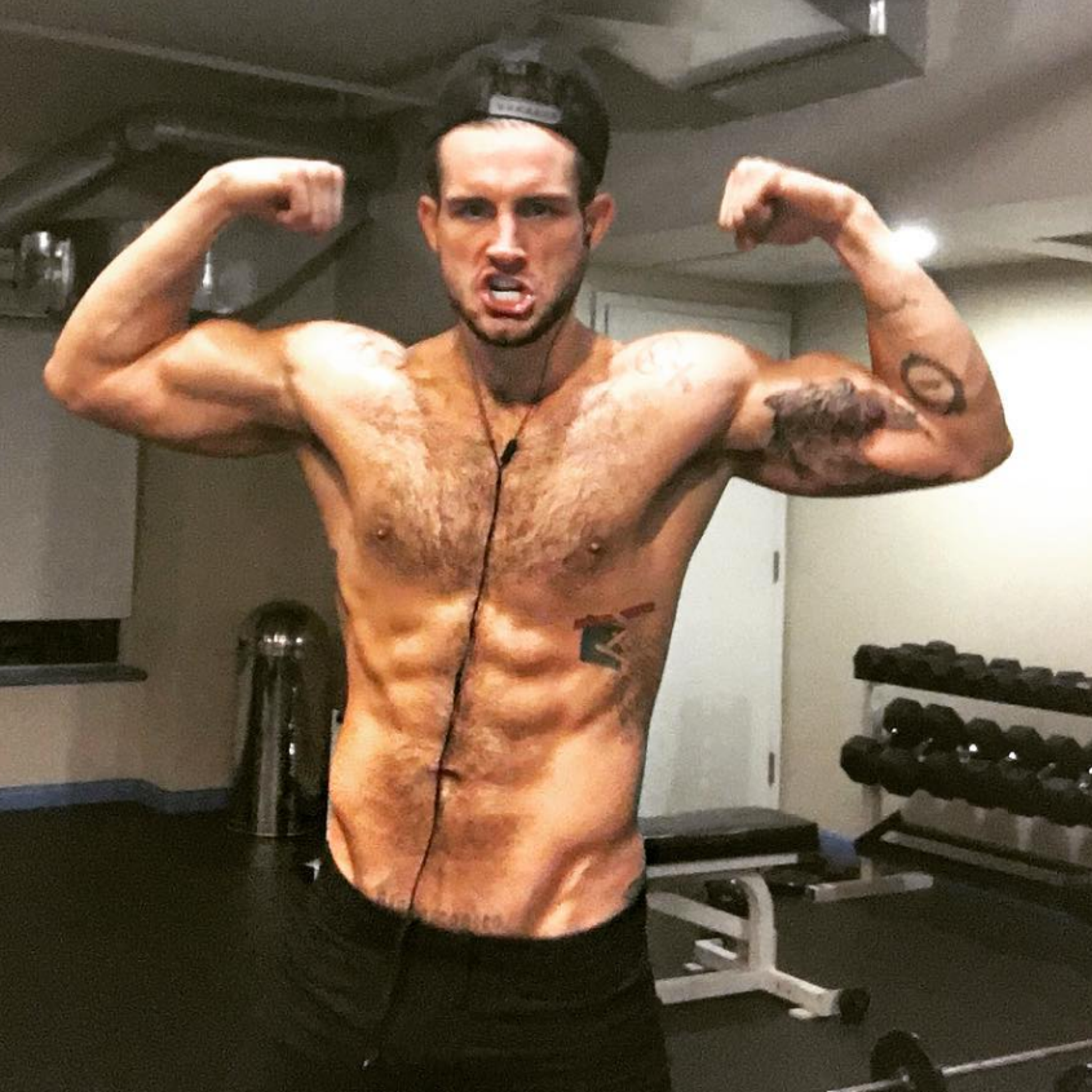 Nico Tortorella Torse Nu Nico Tortorella : R/ShirtlessCelebMen