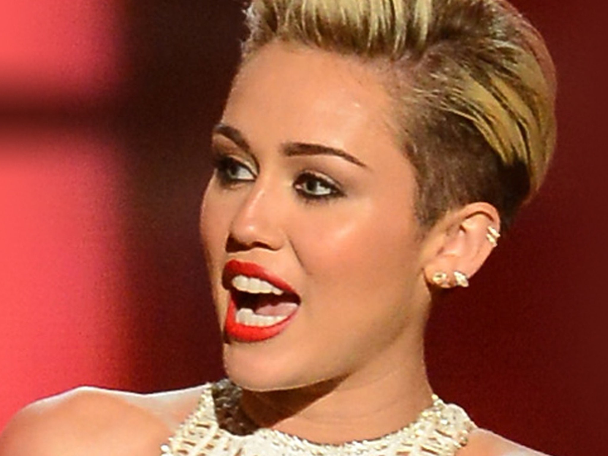 Dancing With Molly Miley Cyrus