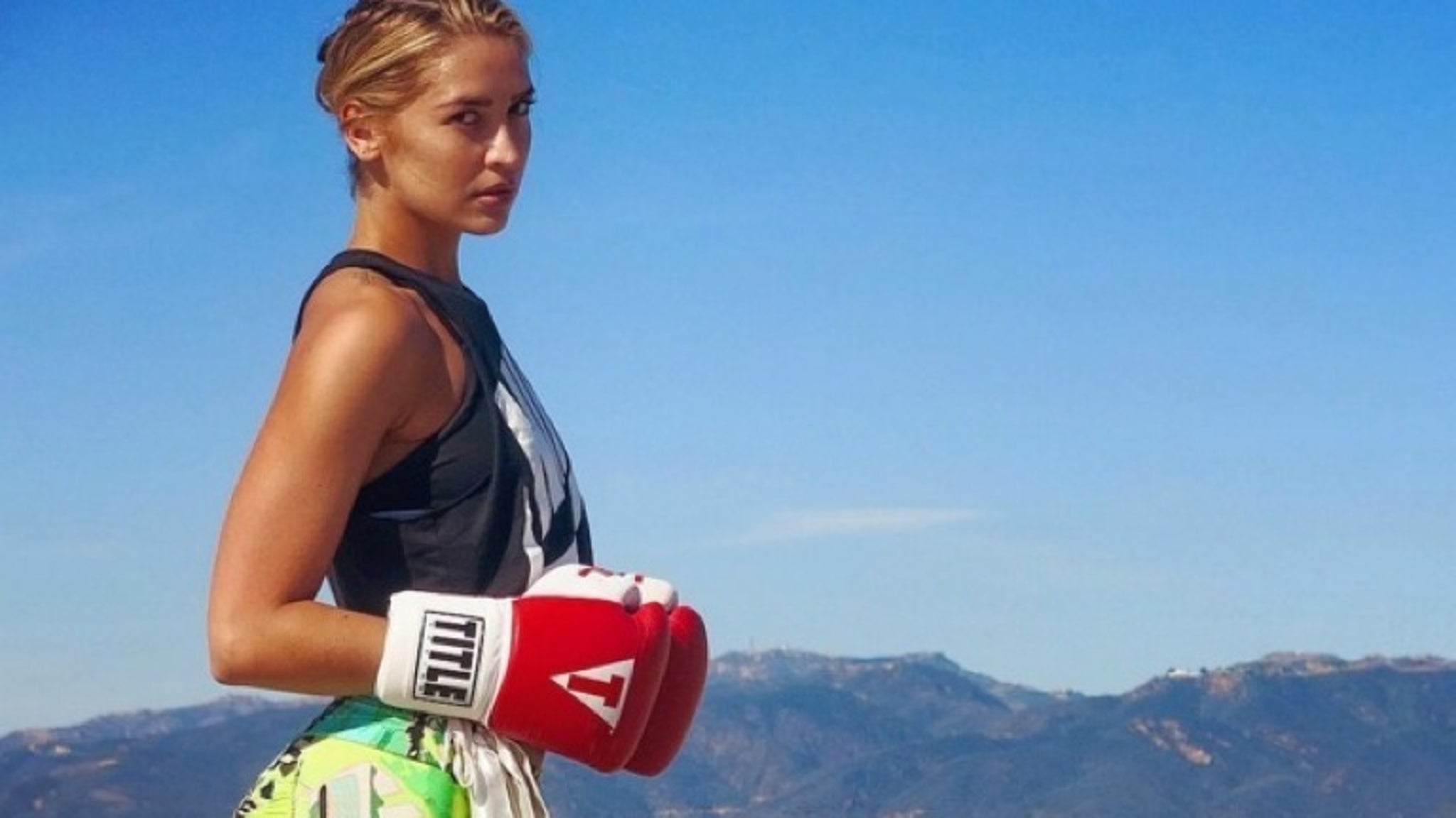 Melody Rae's Sexy Snapshots