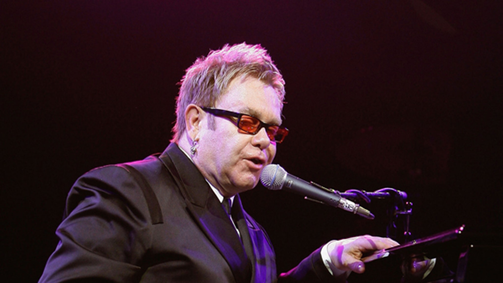 Elton John's Performance Pictures