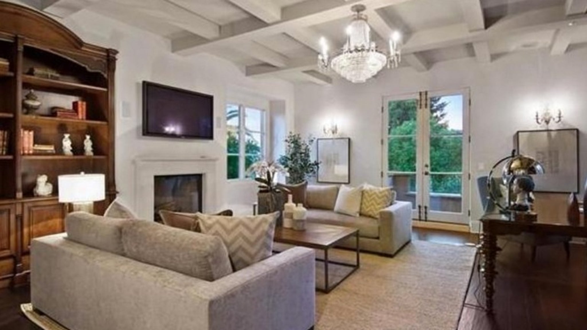 Big Sean Buys Slash's Rockin' Beverly Hills Mansion