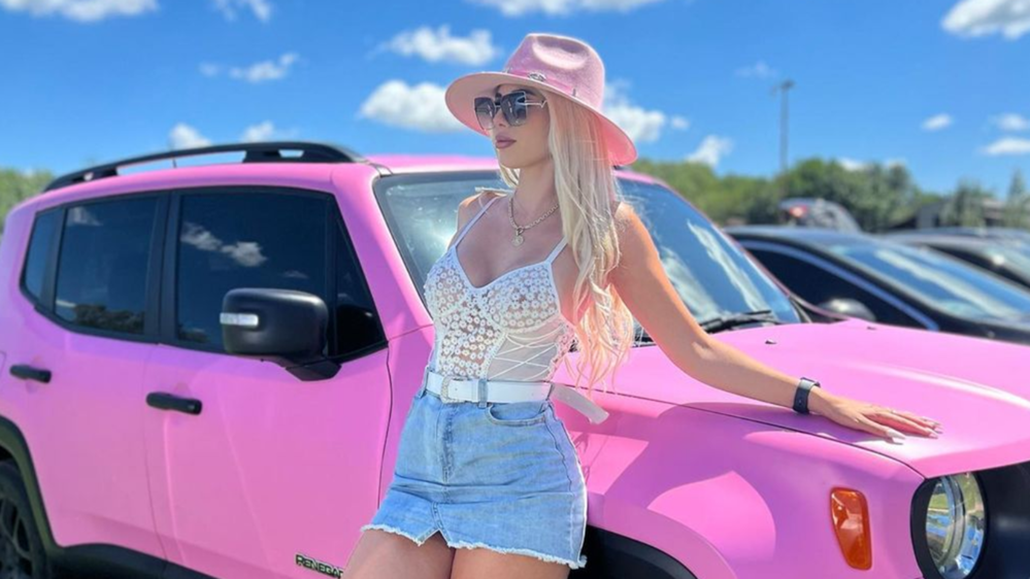 MiluBarbiie Hot Shots