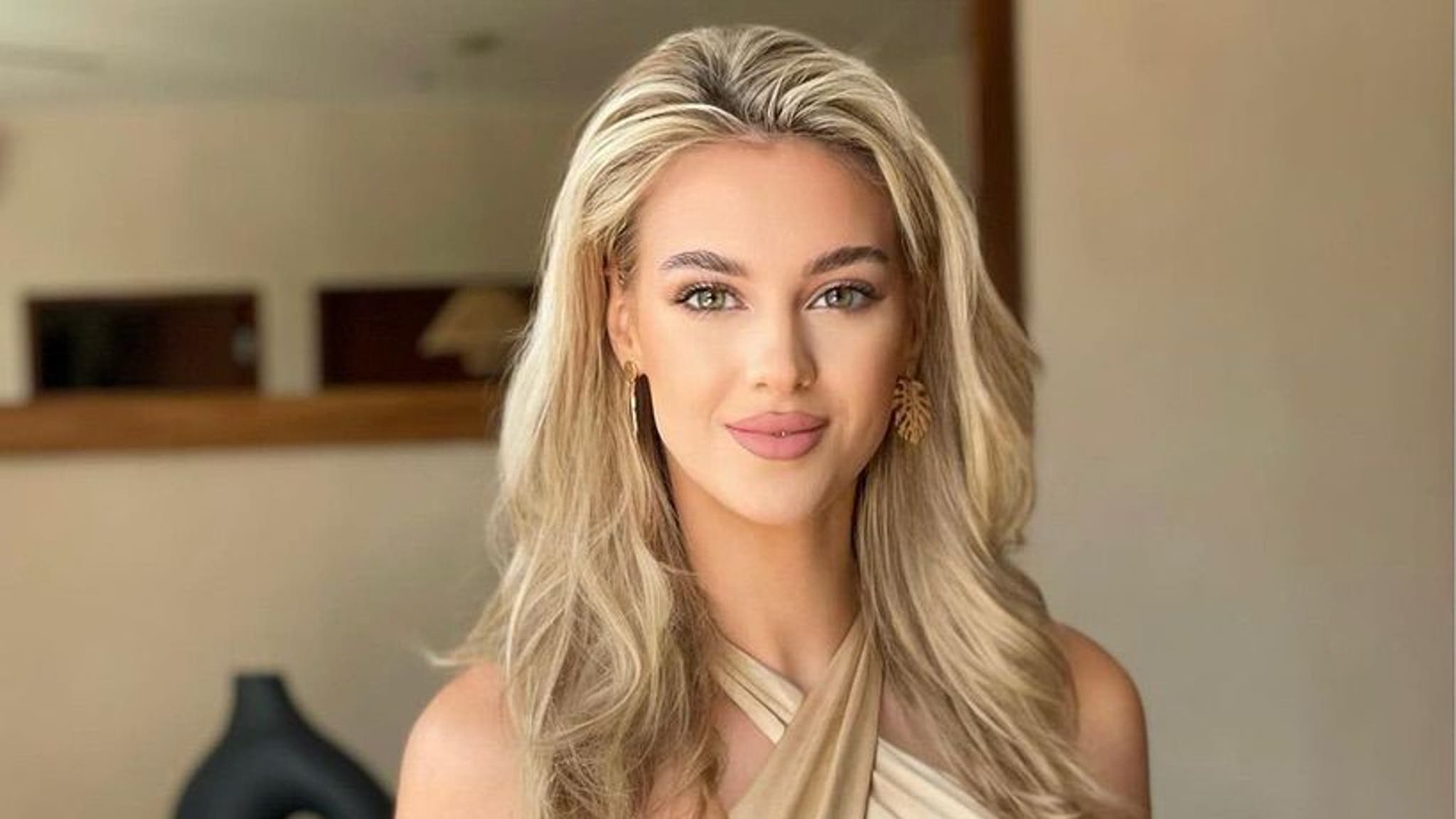 Veronika Rajek Hot Shots