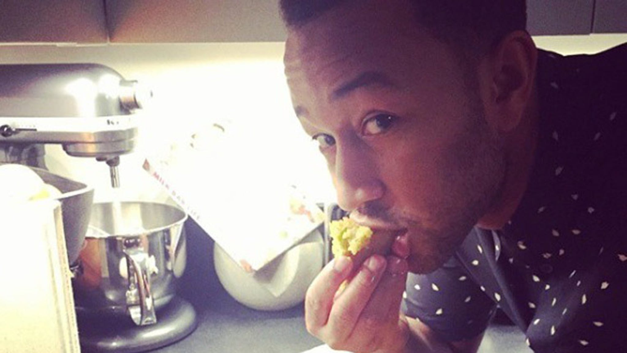 Post-Thanksgiving -- Stars' Food Leftovers!