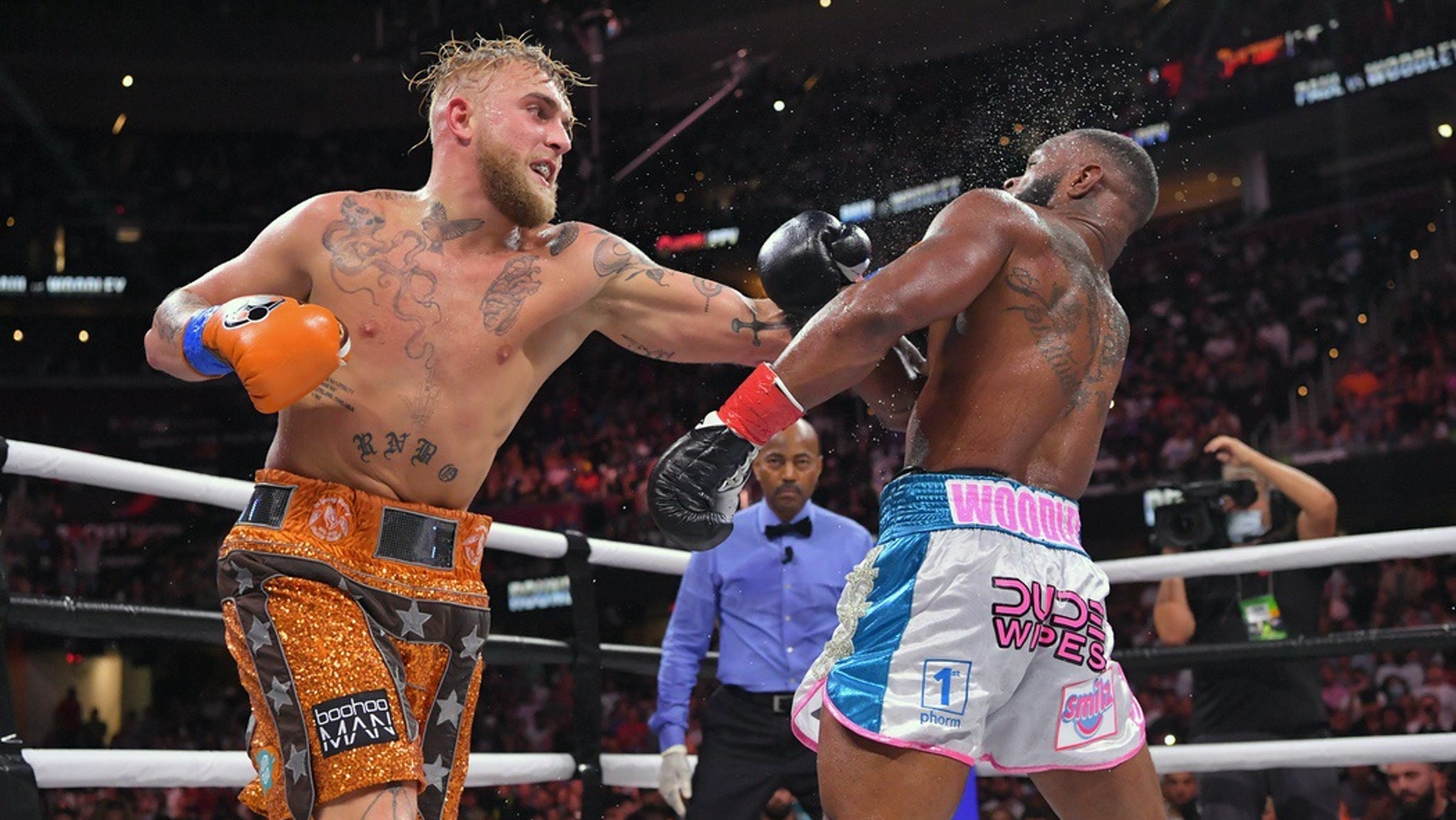 Tyron Woodley vs. Jake Paul -- Fight Photos