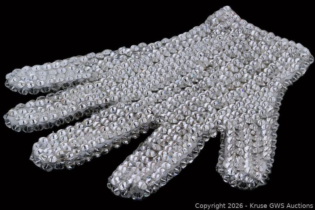 Michael Jackson Items Up For Auction