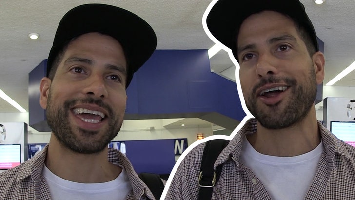 Adam Rodriguez Chivas