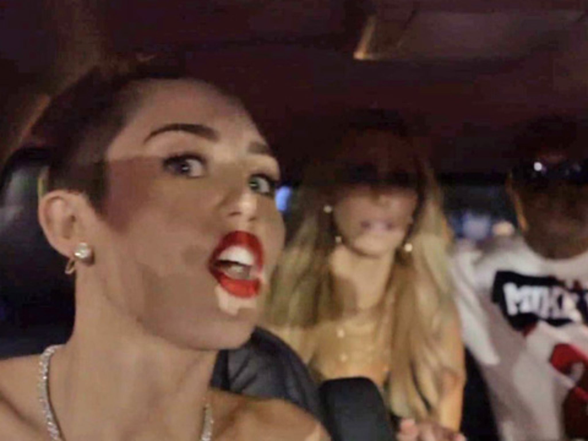 Yener Hap Miley Cyrus