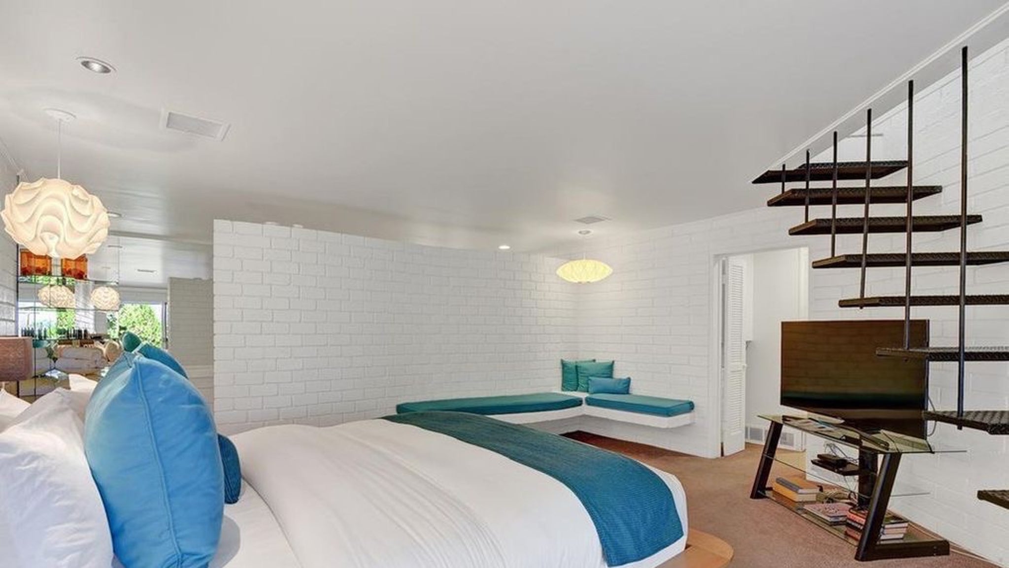 Howard Hughes' Hot Palm Springs House