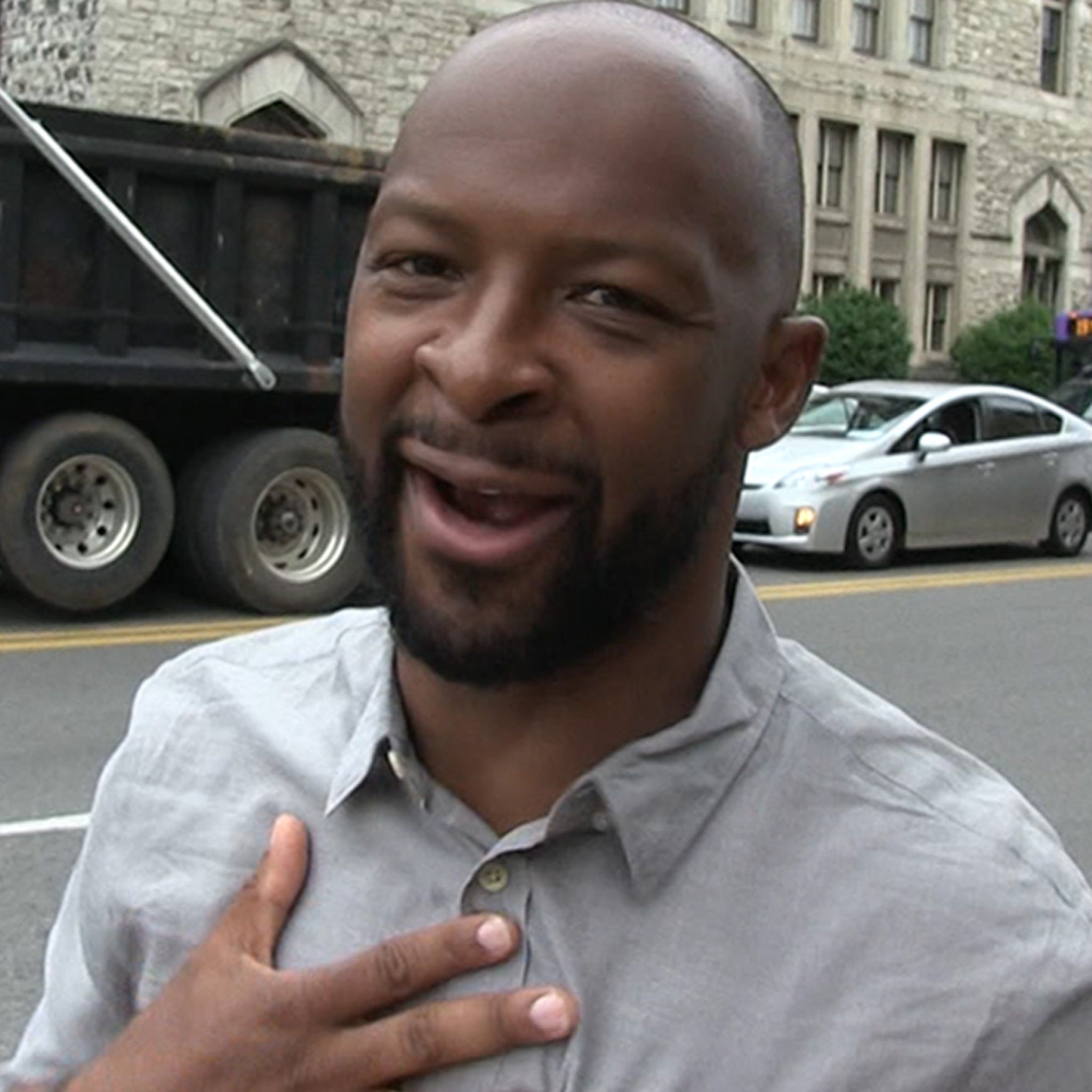 Dante Hall's Instagram, Twitter & Facebook on IDCrawl