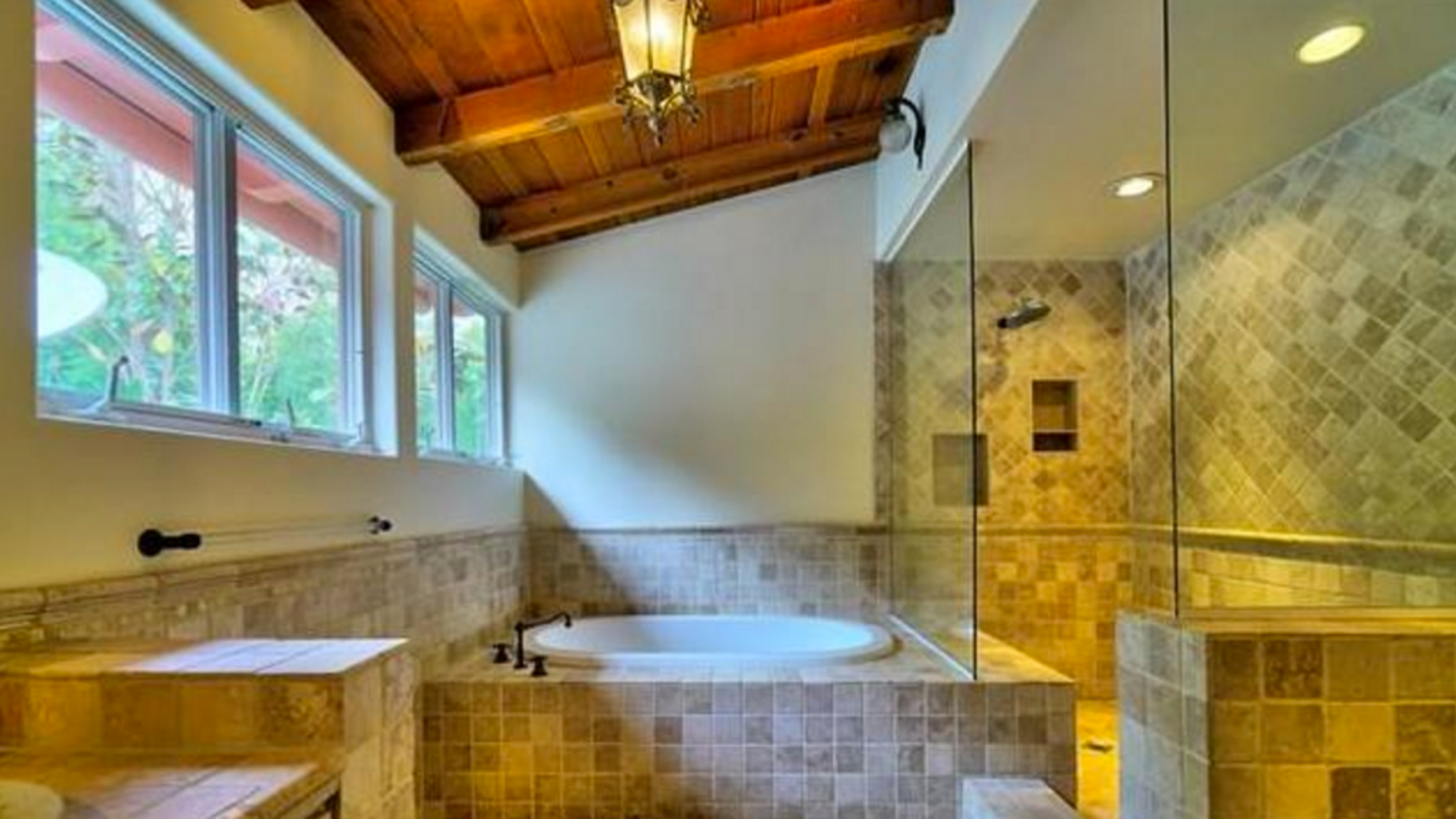 Mandy Moore and Ryan Adams Home -- For $ALE!