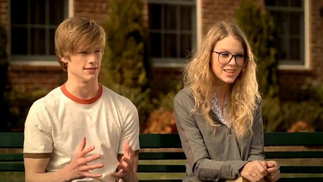 Toby Hemingway Et Taylor Swift Pop 15 Years Ago Today, Taylor Swift