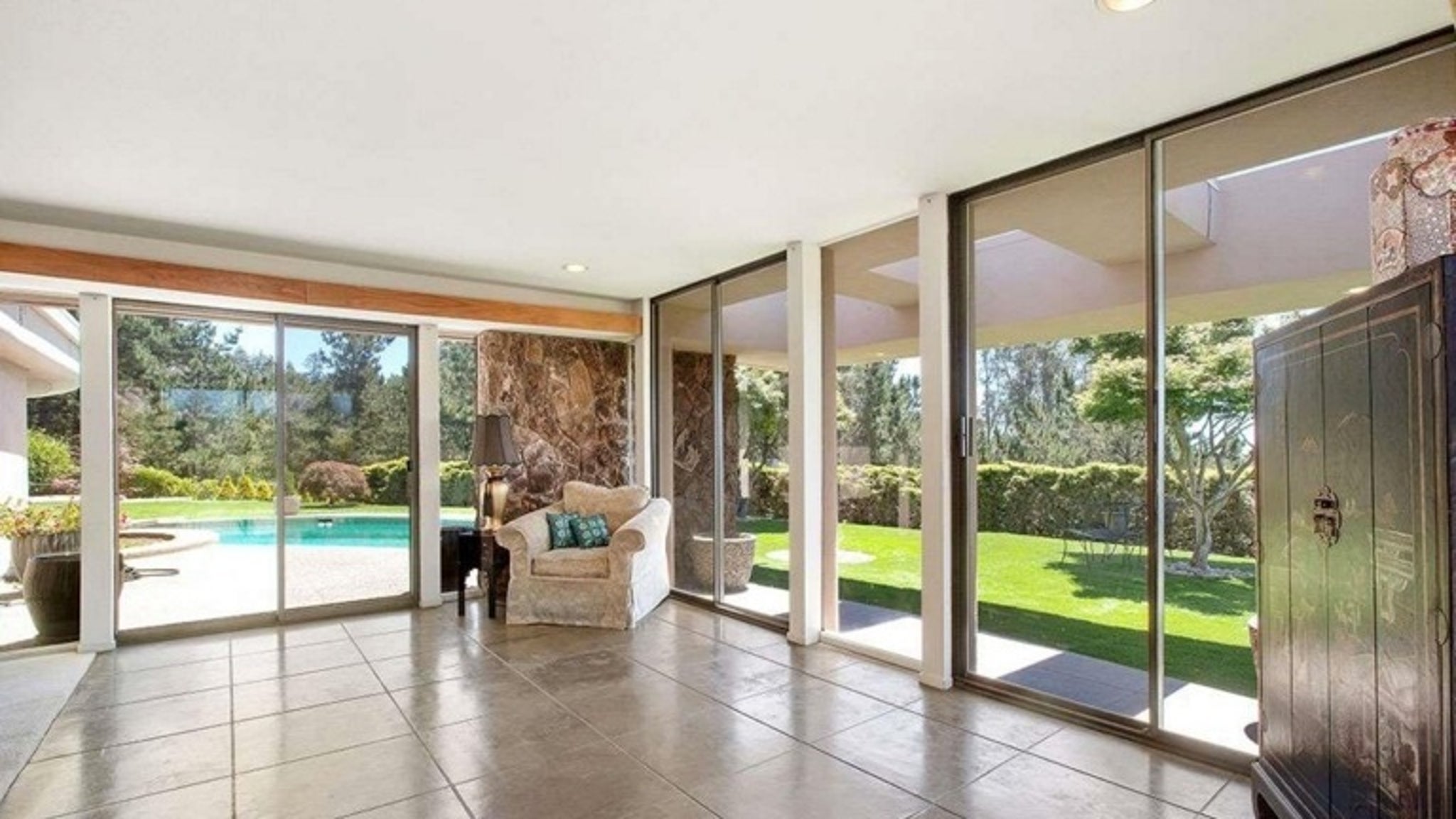 MLB Hall of Famer Joe Morgan's Oakland Home For Sale