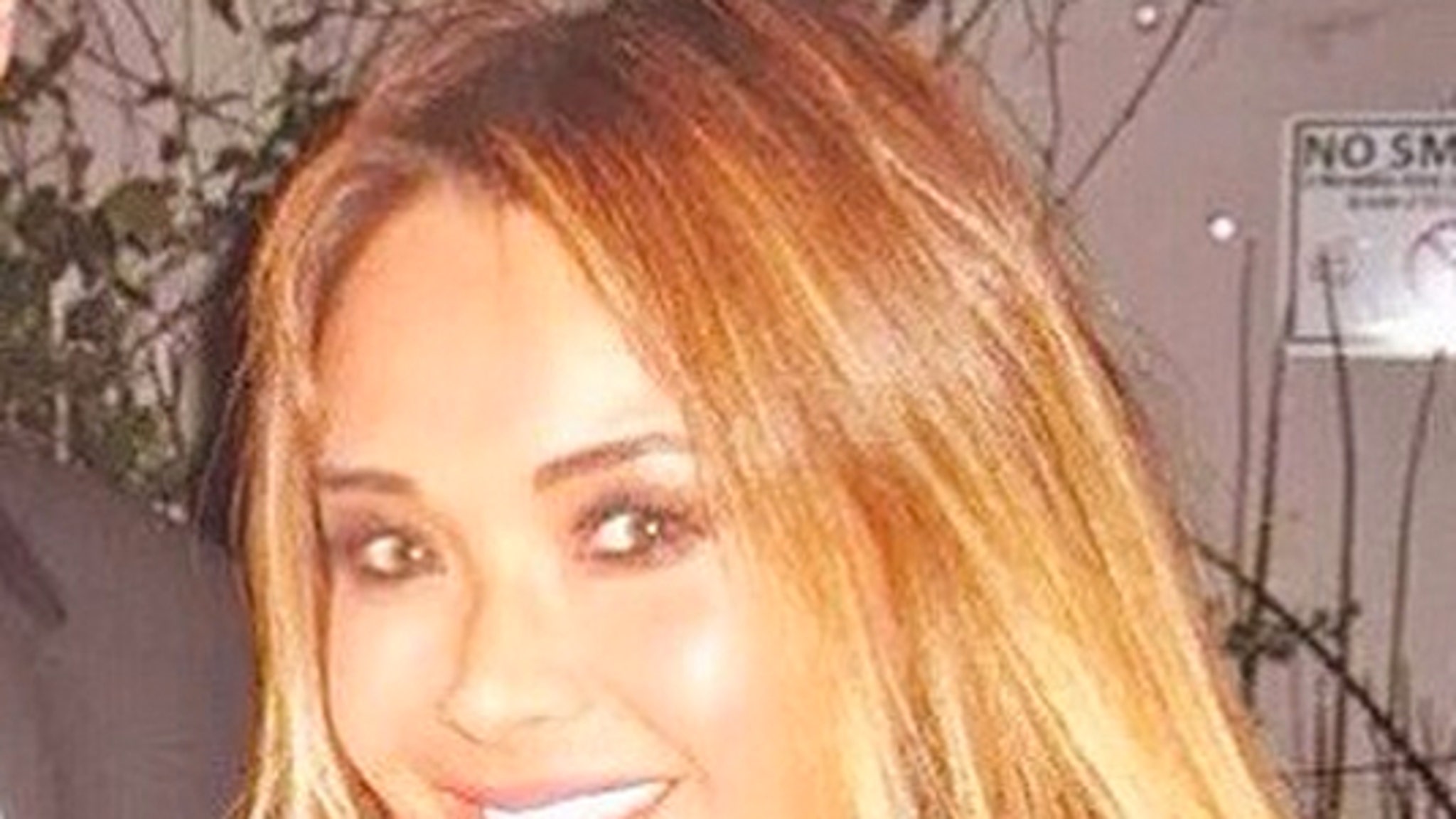 Suzanne Le's Sexy Instagram Shots