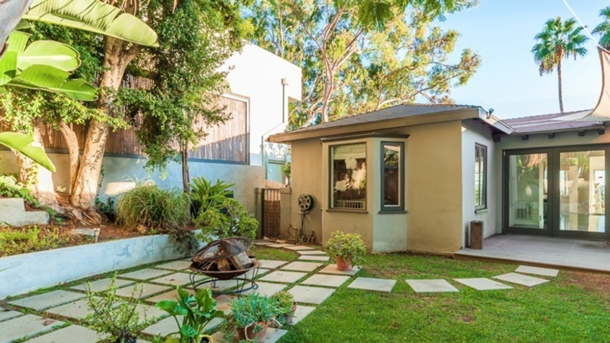 Autumn Reeser & Jesse Warren's House For Sale
