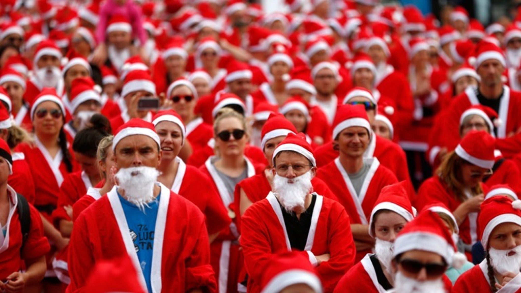 Run Santa, Run! -- Auckland's Annual Santa Run